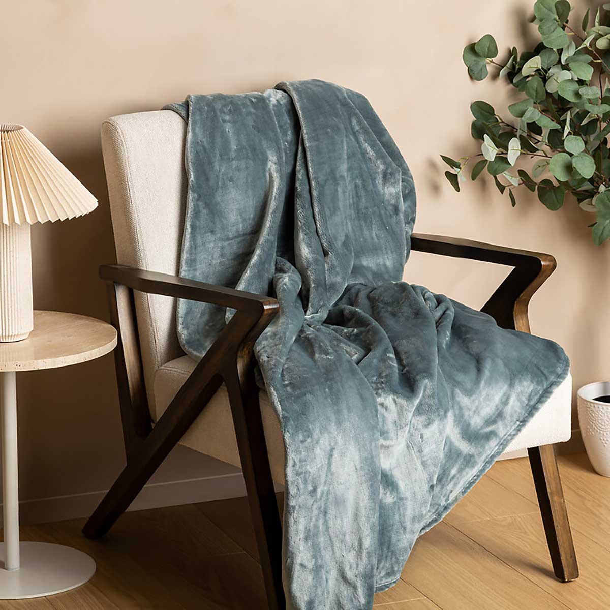 Manta CUDDLY azul claro 130x180cm | | hôma